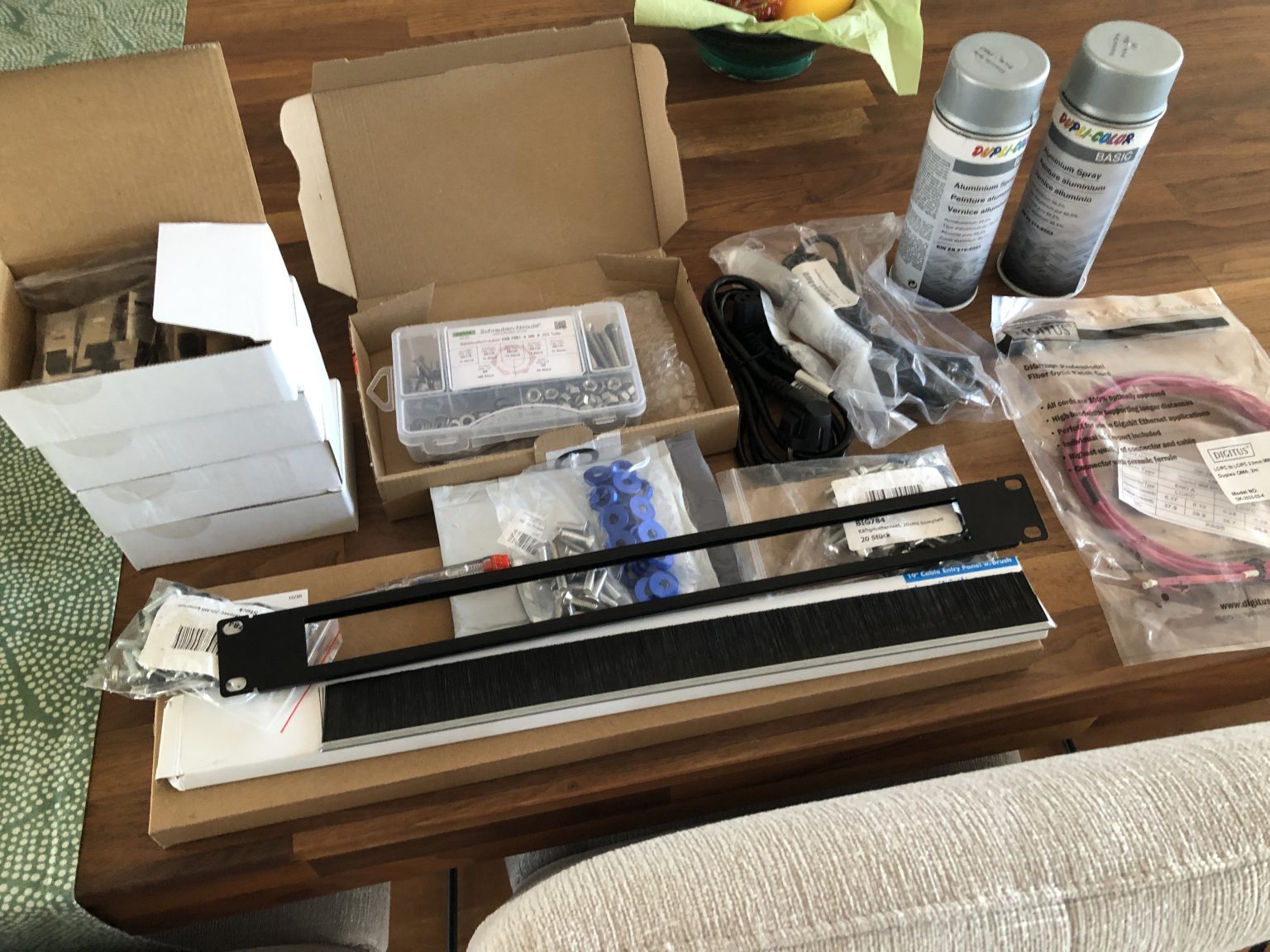 Custom painted Unifi Network & Server Rack in IKEA Besta shelf ...