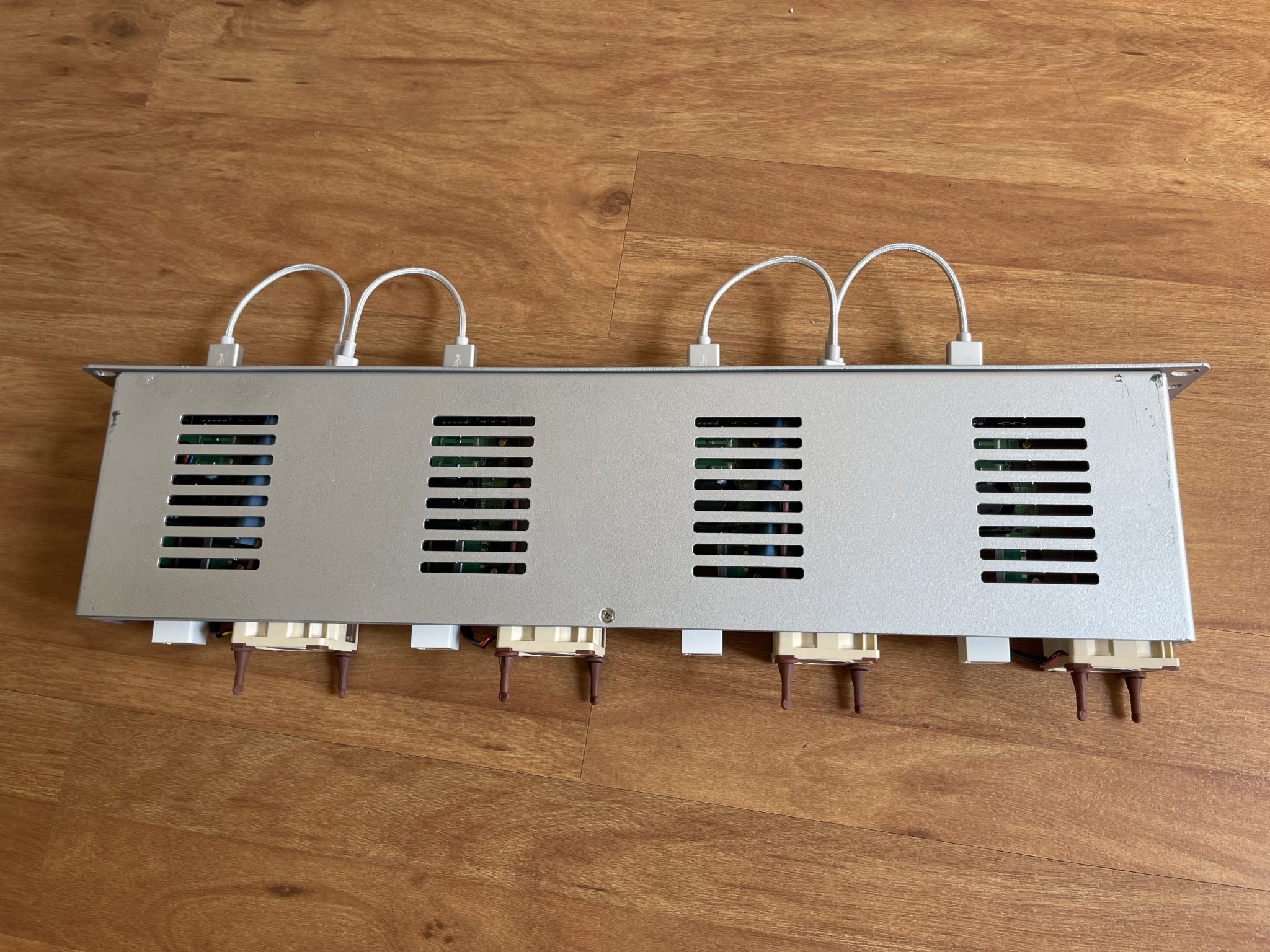 Build A Raspberry Pi 4 Docker Swarm Cluster With Four Nodes And Deploy Traefik With Portainer