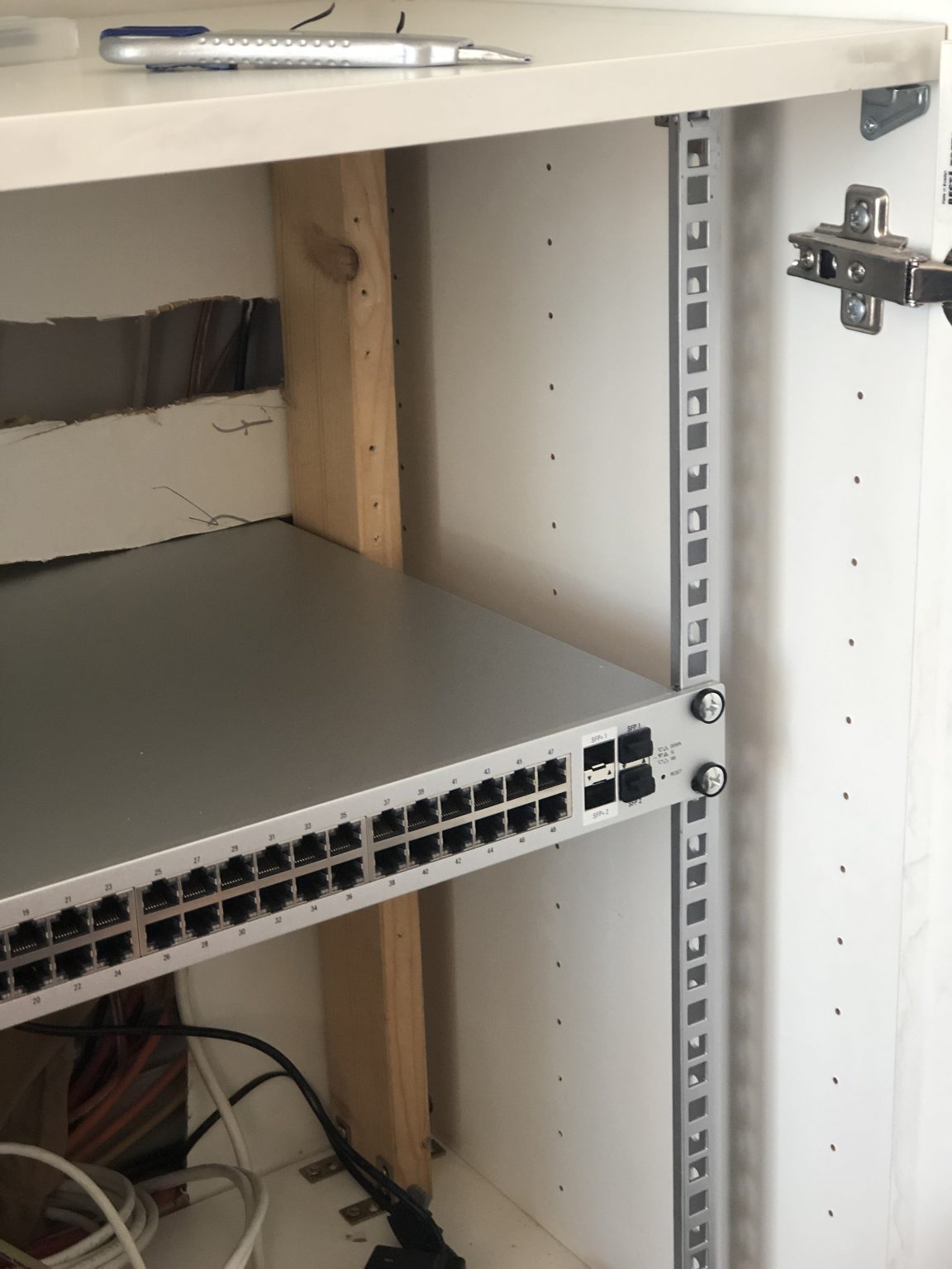 Custom painted Unifi Network & Server Rack in IKEA Besta shelf ...