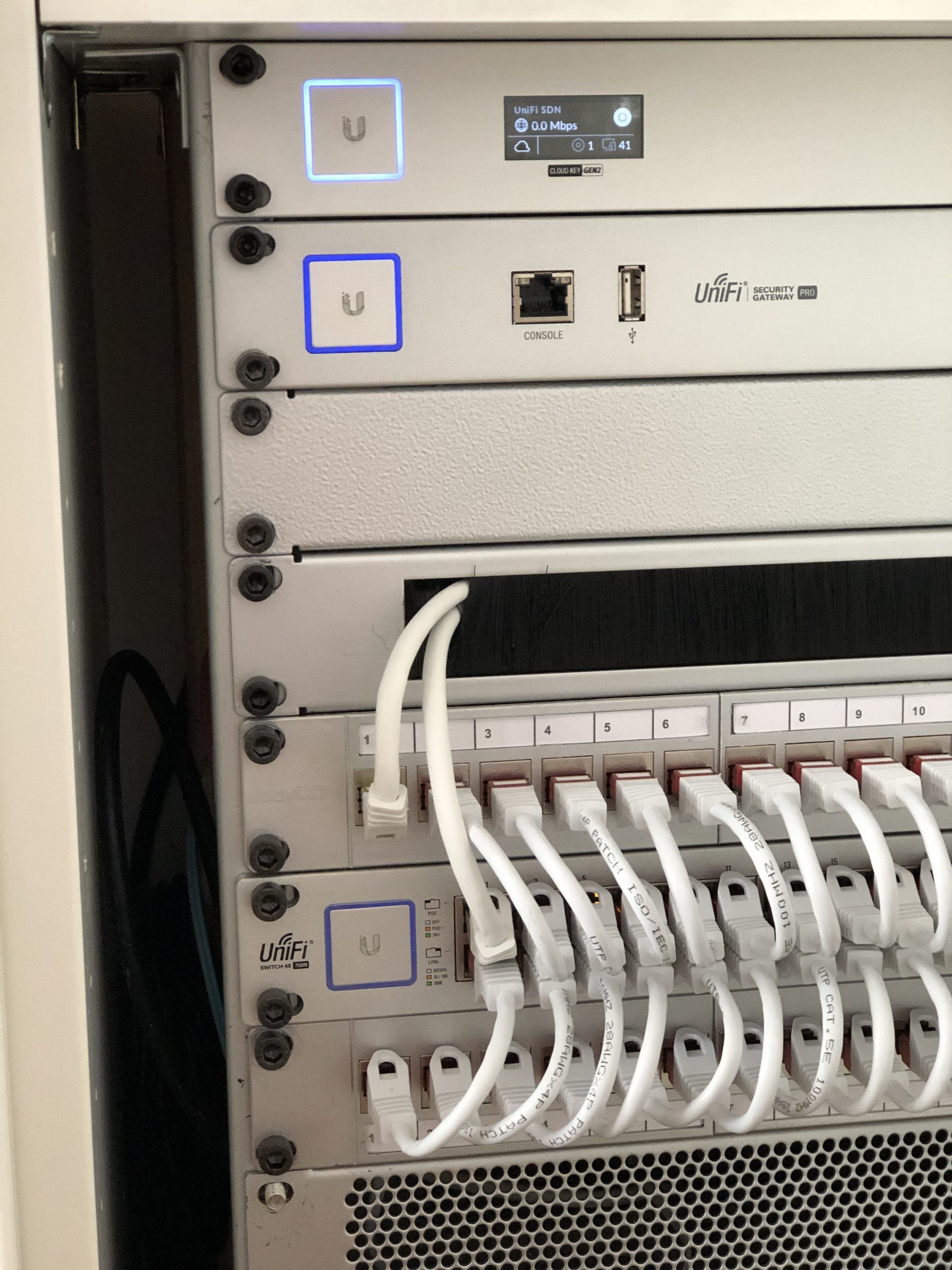 Custom painted Unifi Network & Server Rack in IKEA Besta shelf ...